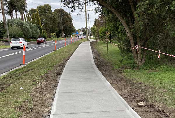 New recycled footpaths | Mirage News